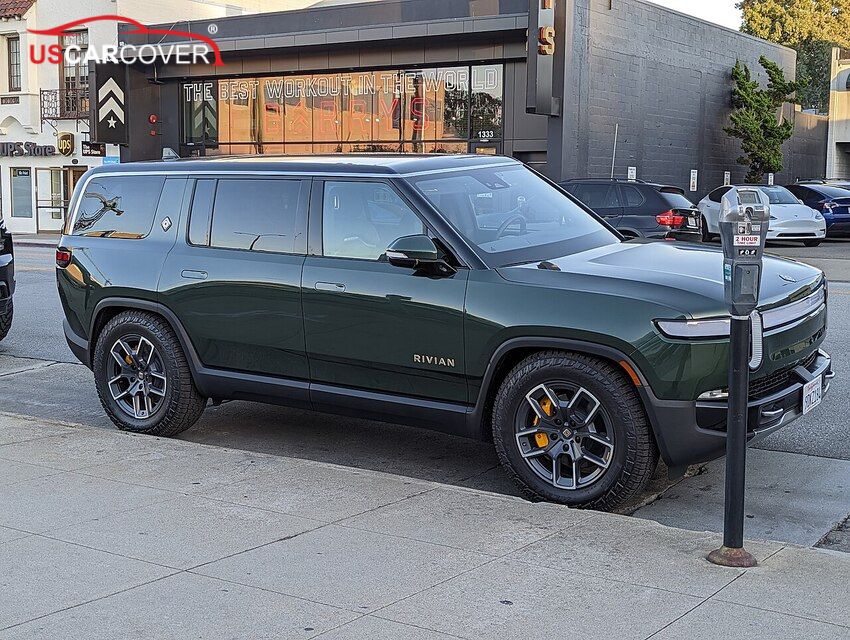 Rivian car cover: protecting EVs from harsh sun, sudden showers, and ...
